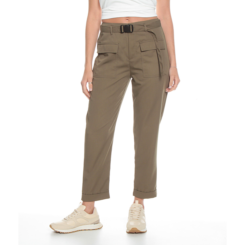 PANTALON CROP TIRO ALTO CON BOLSILLO CARGO PRETINA CINTURON AJUSTABLE